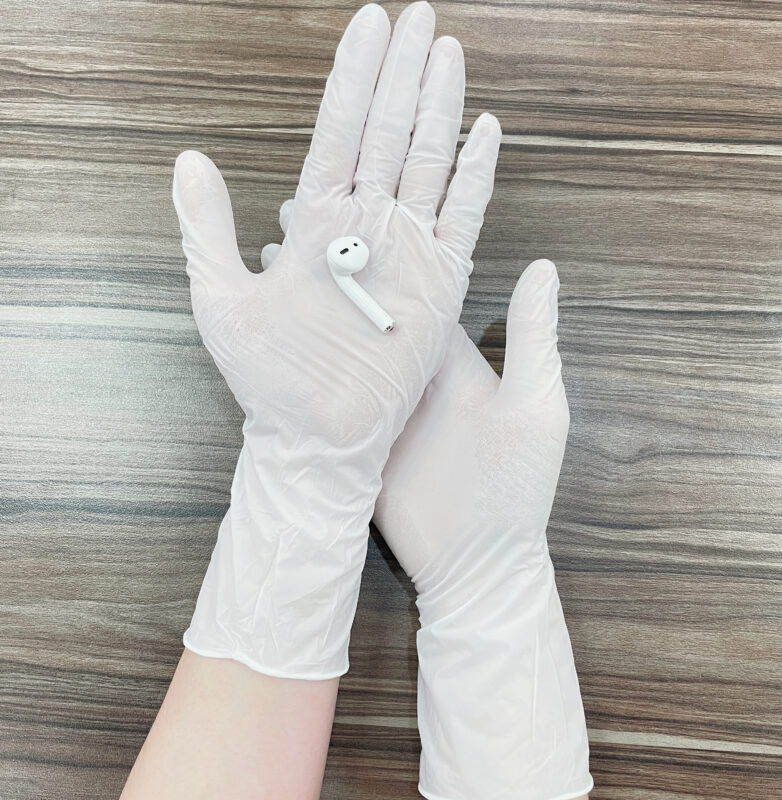 White Nitrile Gloves: Use in Clean Rooms, Durable, and Puncture ...